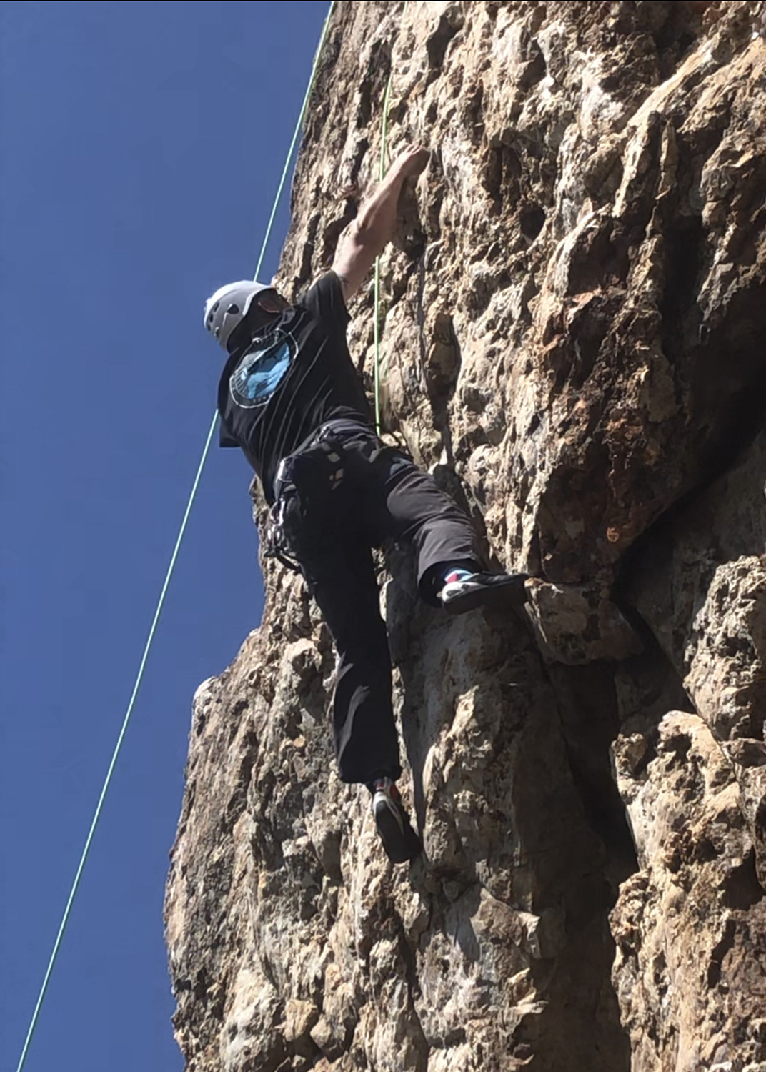 Big reach just above the undercling.