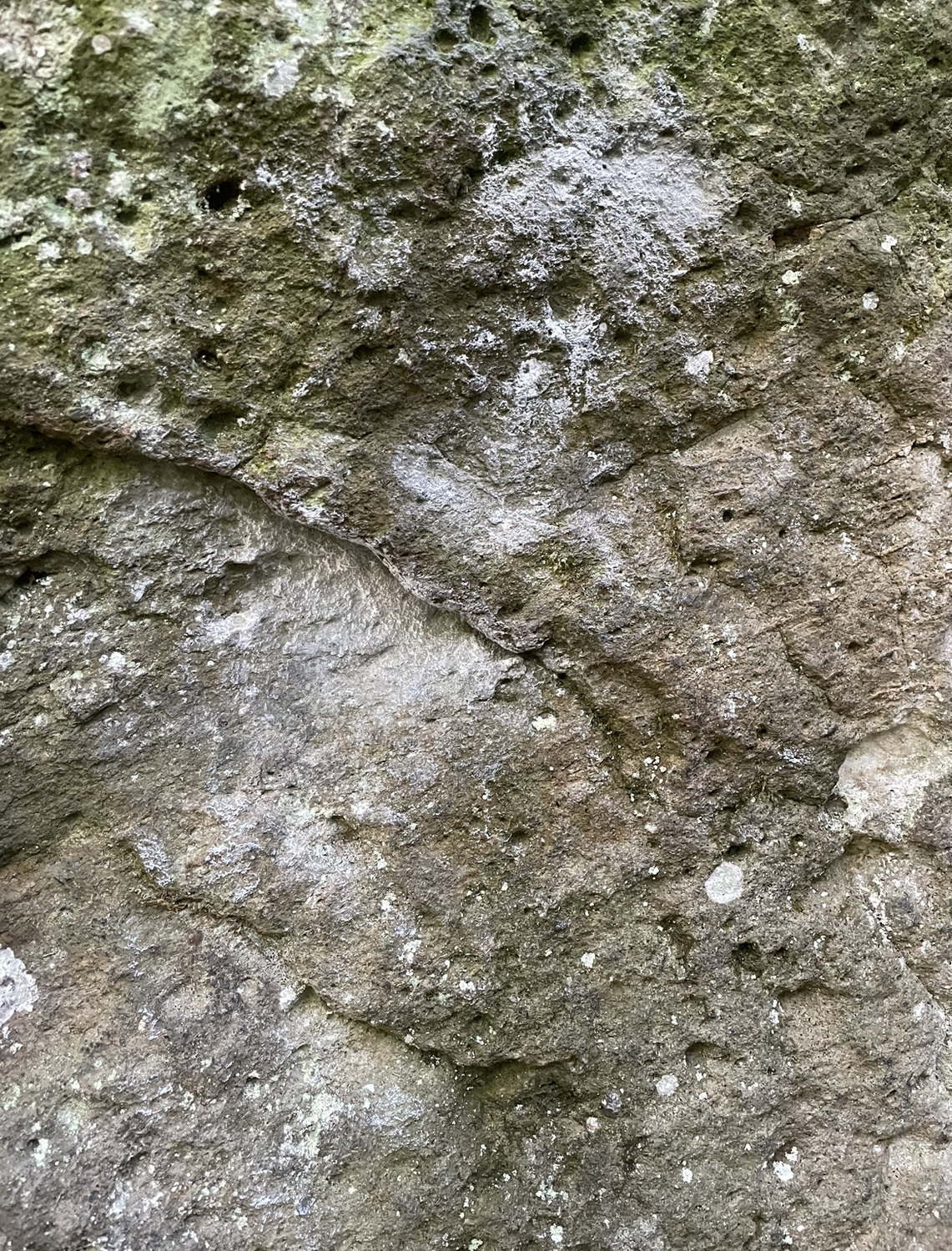 left hand undercling start hold