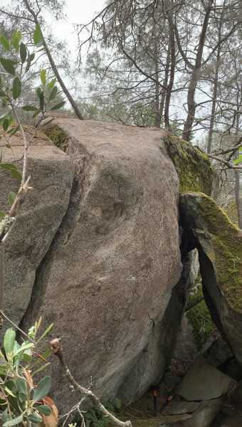 Lean-To Boulder