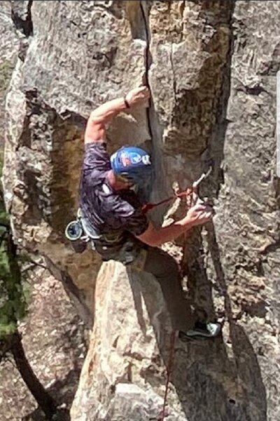 Pulling into the layback flake. one of the funniest routes I have ever ...