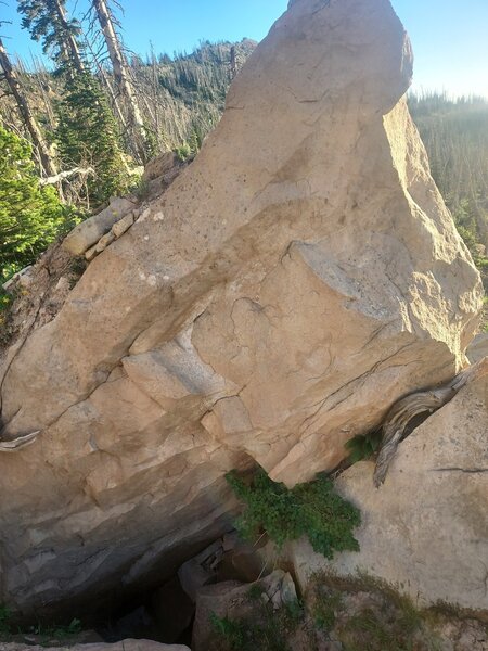 Climbing in Pit Boulder, Central Utah