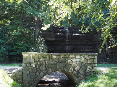 Hiking Trails near Creve Coeur Lake Park