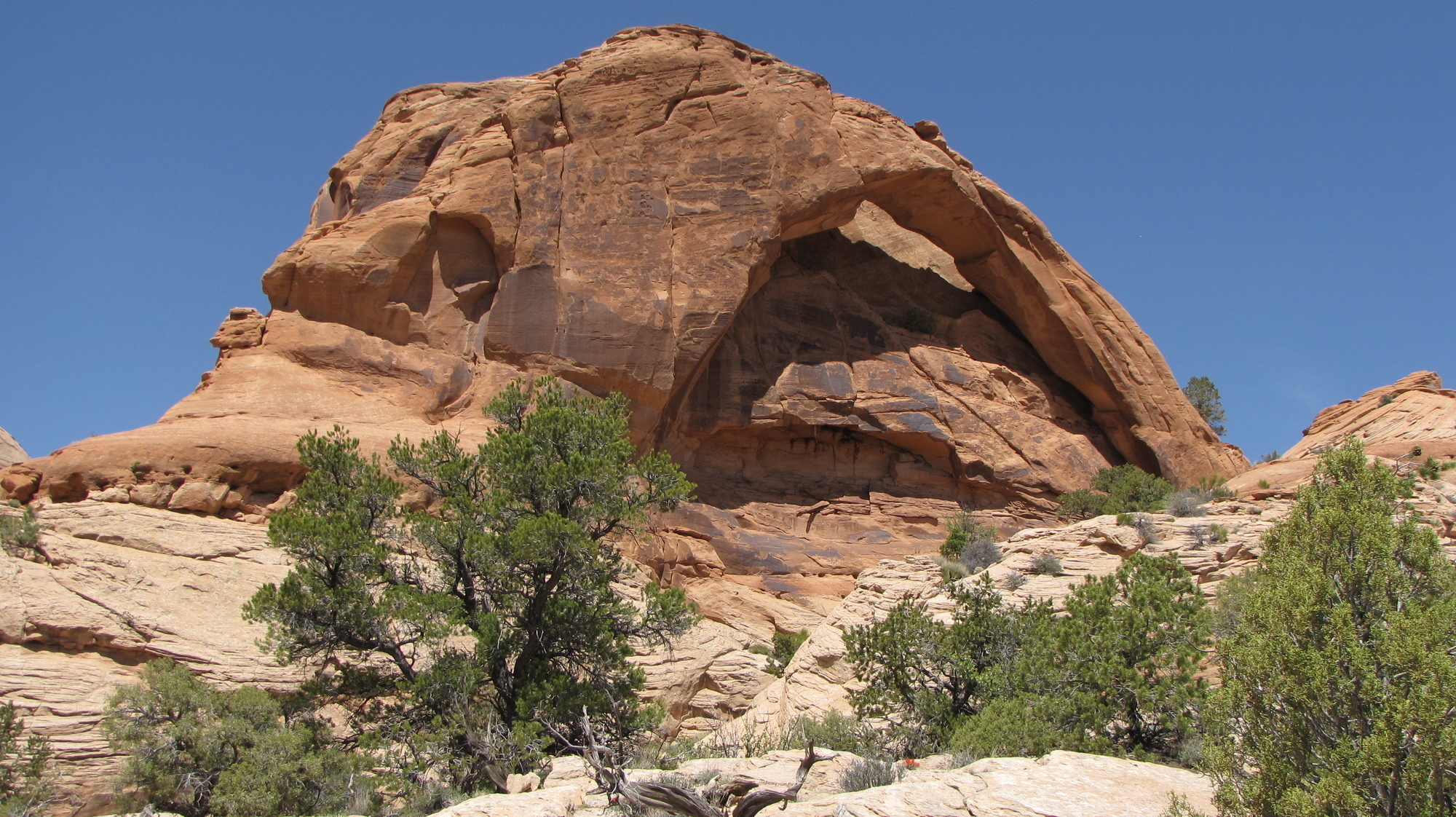 Arch at south end of Behind the Rocks, south of Moab, UT. with ...