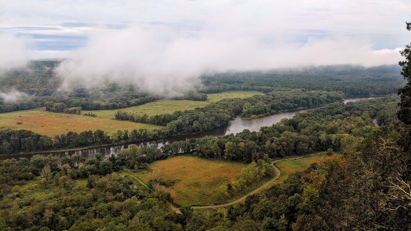 Arguably the best views in the Delaware Water Gap NRA are in Cliff Park ...