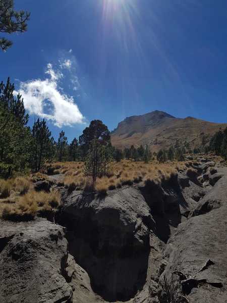 Volcan La Malinche Hiking Trail, San José Teacalco, Mexico