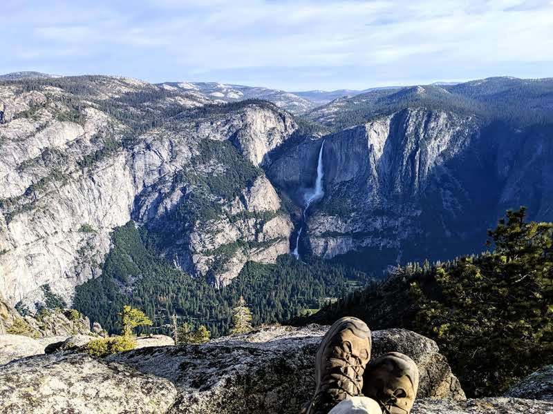 Roosevelt Point Trail Hiking Trail, Yosemite Valley, California