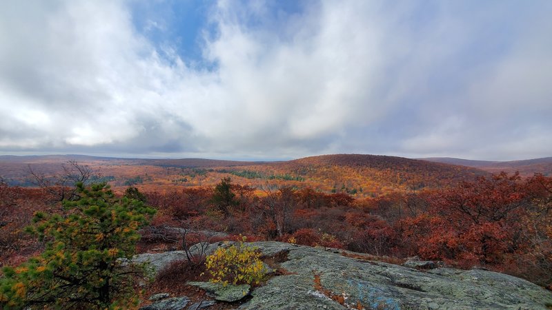 Bear Mountain Hiking Trail, Salisbury, Connecticut