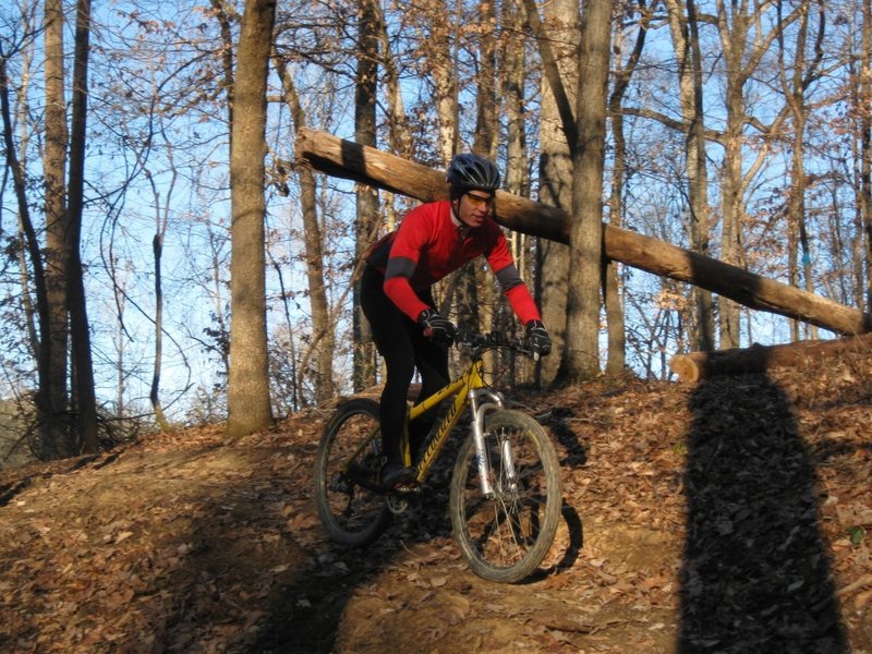 The famous Kevin Conerly zooming down one of the switchback along the 3 ...