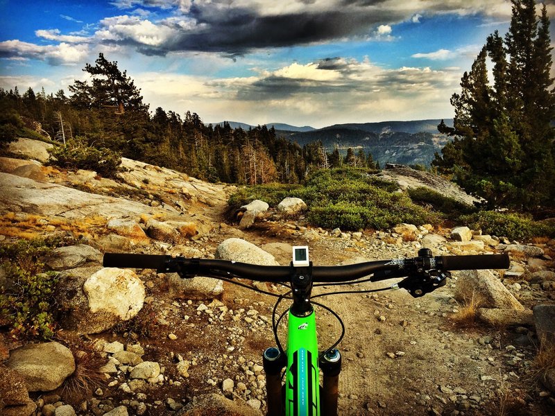 DLRT (Donner Lake Rim Trail) Castle Valley to Donner Ridge Mountain ...
