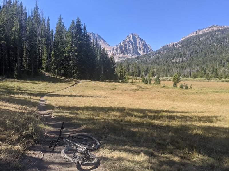 Little Boulder Creek coming up to the creek crossing where you can go ...